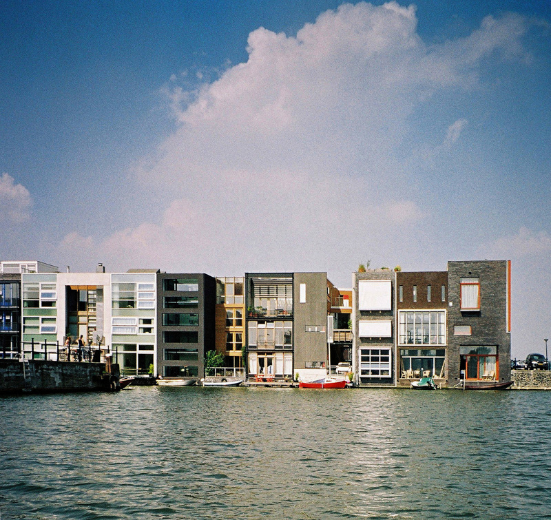 Architectuur rondleiding Amsterdam Java en KNSM eiland • Puur* Amsterdam