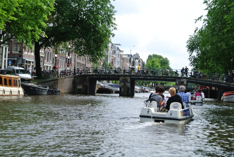 Waterfiets puzzeltocht Amsterdam • Puur* Amsterdam